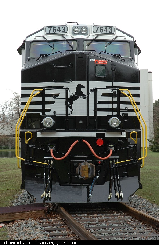 New NS 7643, GE ES40DC, is ready to be delivered at the GE Plant